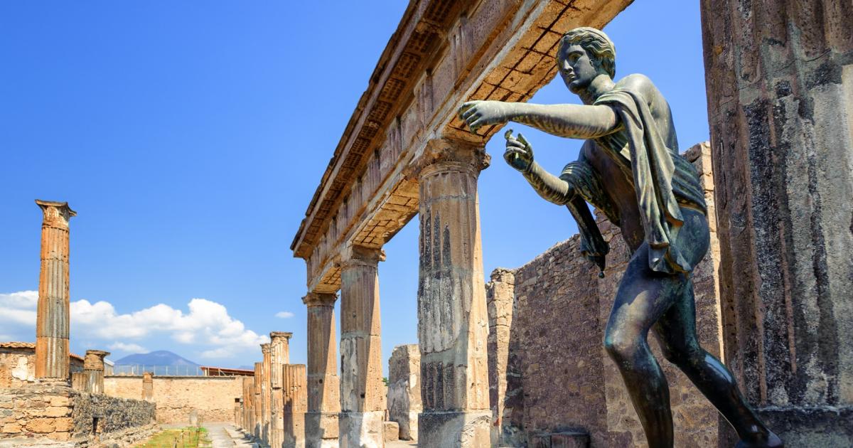 Excursion to Herculaneum, Winery and Pompeii from Port